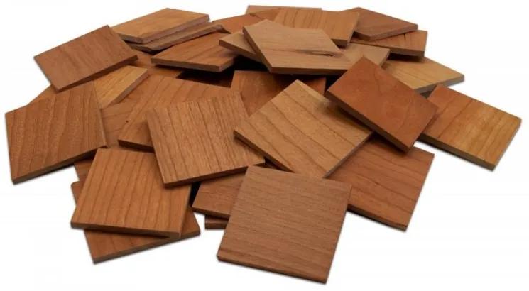 TŘEŠEŇ 50, jednotlivé kusy 50 x 50 mm (0,0025 m²) nebo samolepící panel 300 x 300 mm (0,09 m²) - dřevěná mozaika 3D Broušený - olejovaný NA SAMOLEPÍCÍM PODKLADU