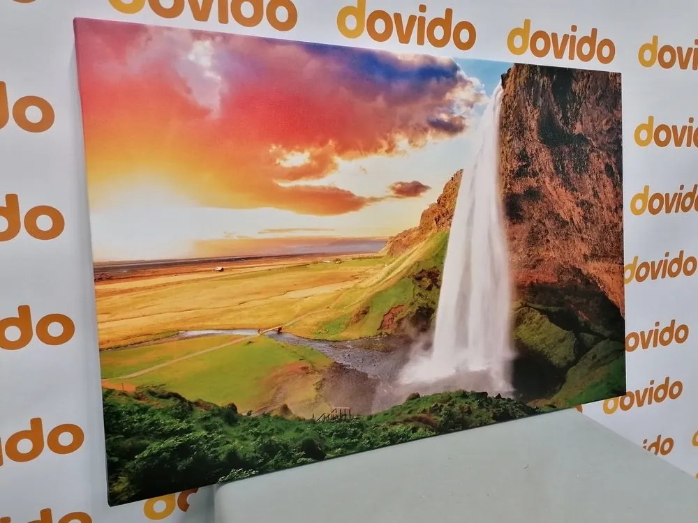 Obraz nádherný vodopád na Islandu - 90x60 cm