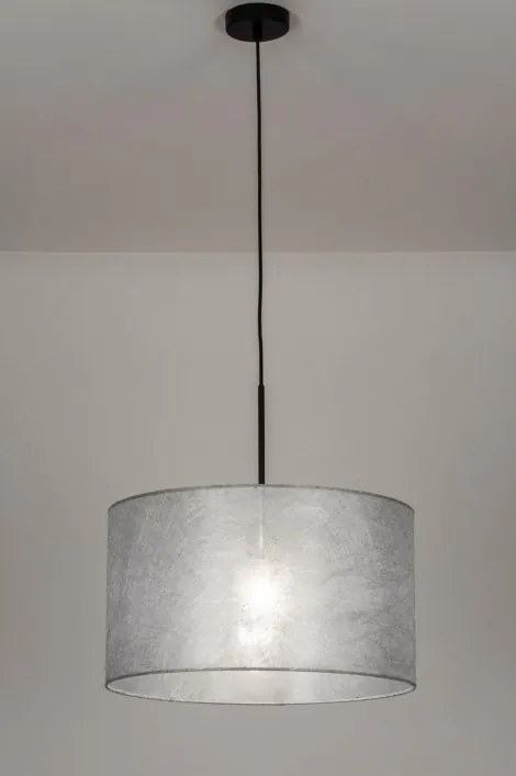 Závěsné designové svítido do obýváku Mombasa Silver Look and Black