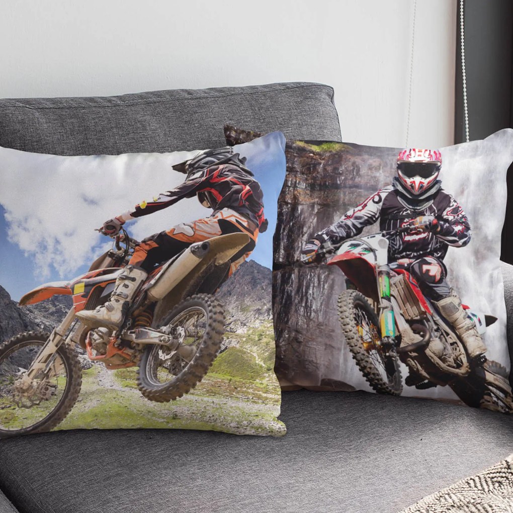 DĚTSKÝ POVLAK NA POLŠTÁŘ MOTOCROSS 40X40CM VZOROVANÁ
