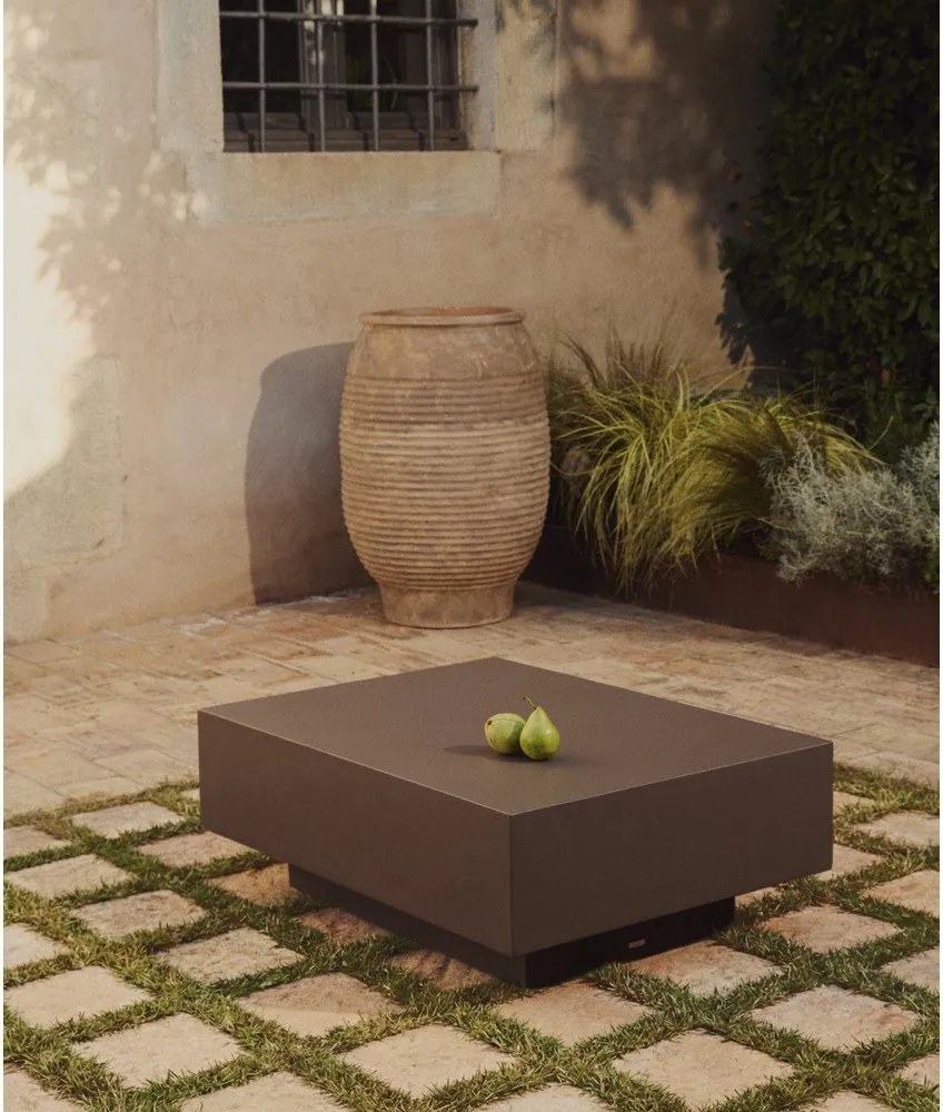 Betonový zahradní konferenční stolek 60x80 cm Rustella – Kave Home