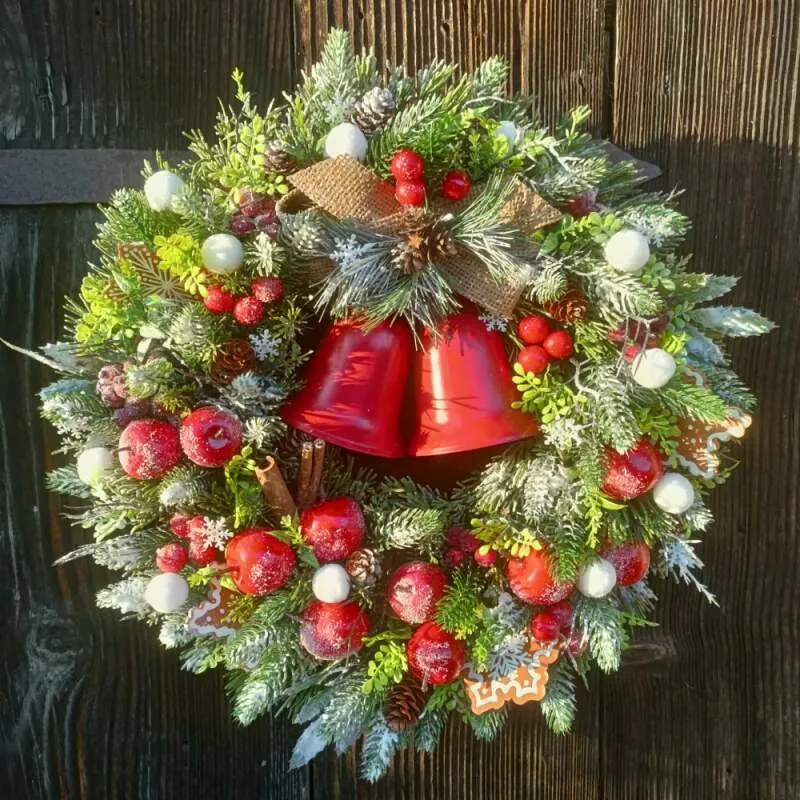Vánoční věnec - 40 cm "Zvonky"