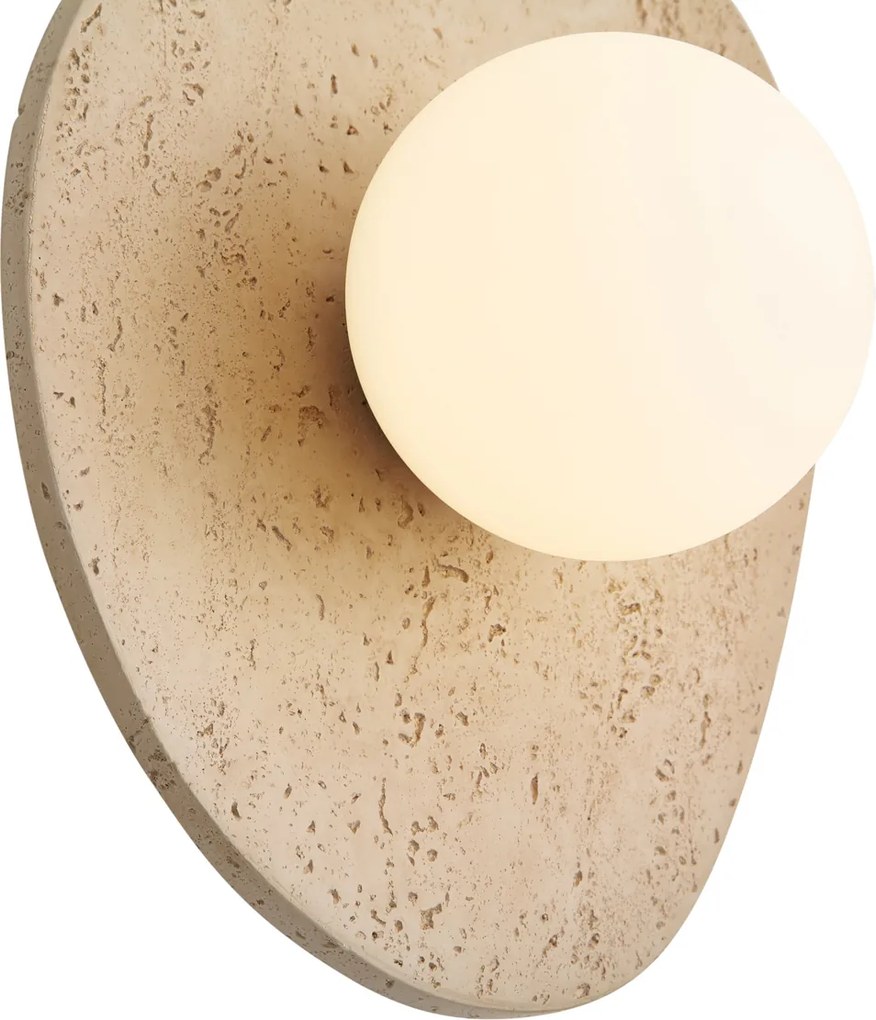 Nástěnná lampa Japandi organická z přírodního kamene s opálovým sklem - Josie