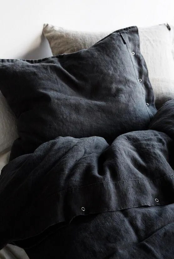 Lovely Linen Přírodní lněné povlečení Graphite, černá barva, textil