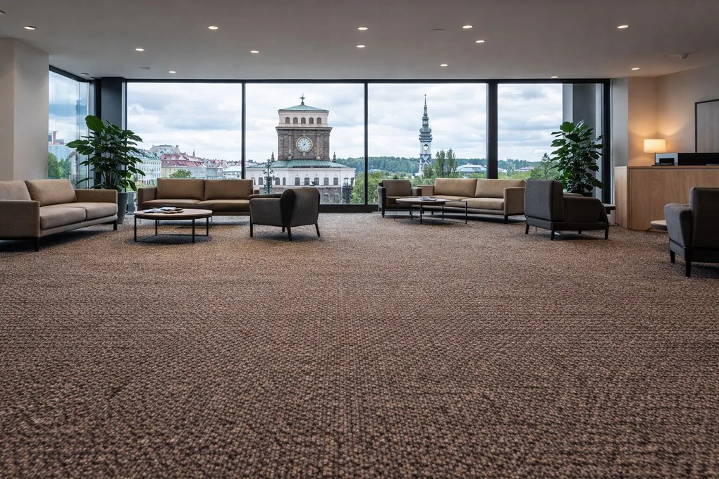 ITC, Metrážový koberec Manhattan 7647, na míru, šíře 4m, hnědá, ab (mřížka), filc, chodba / předsíň