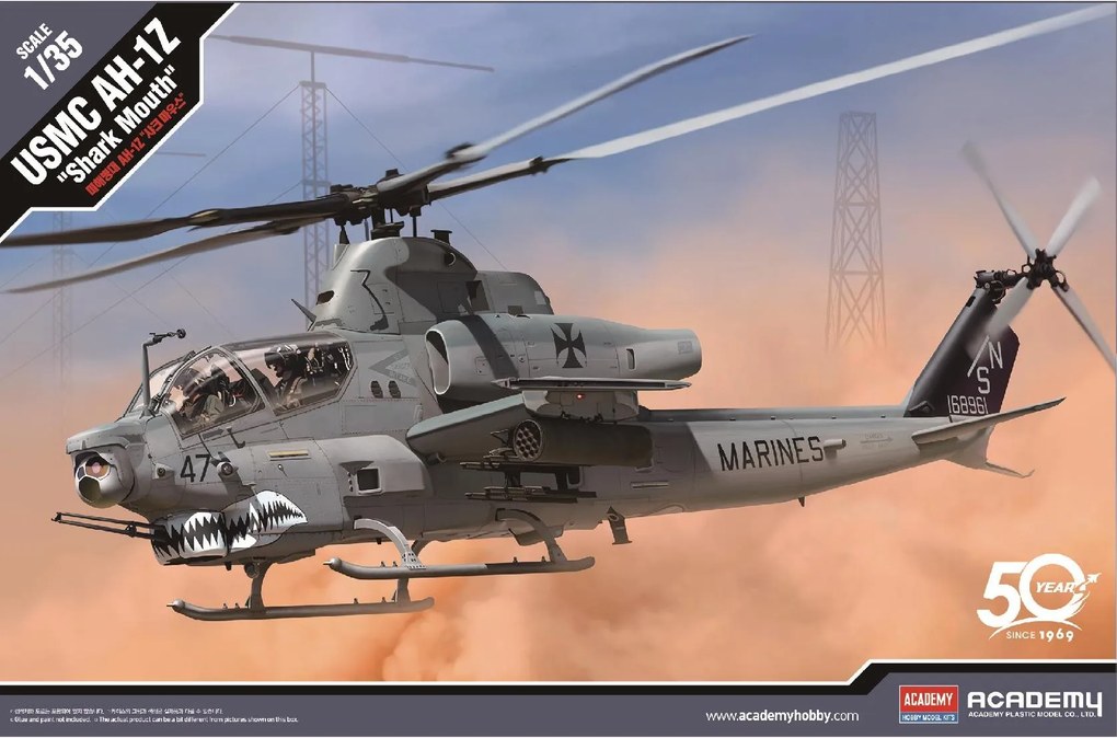Plastikový model model kit vrtulník 12127 - usmc ah-1z "shark mouth"