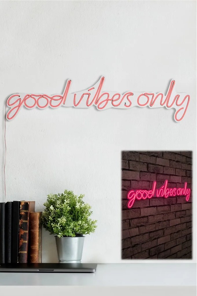 Nástěnná neonová dekorace Good Vibes Only růžová