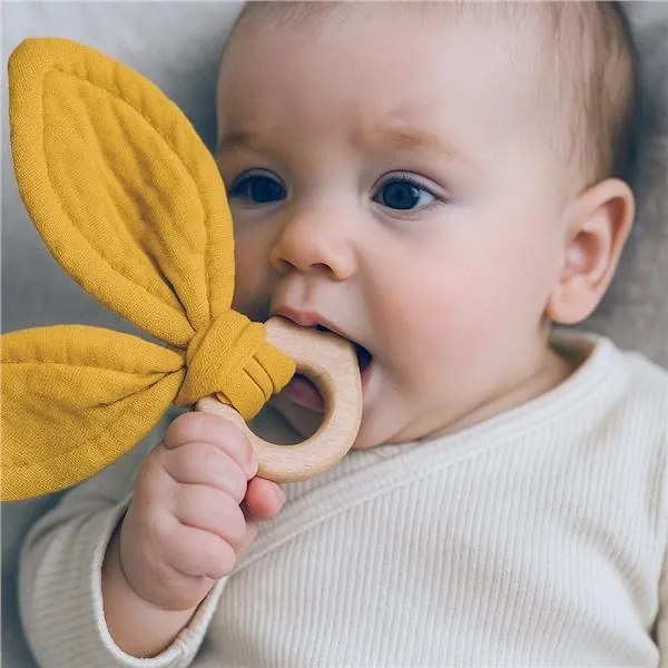 Dětské kousátko s ptáčkem New Baby Bird mustard