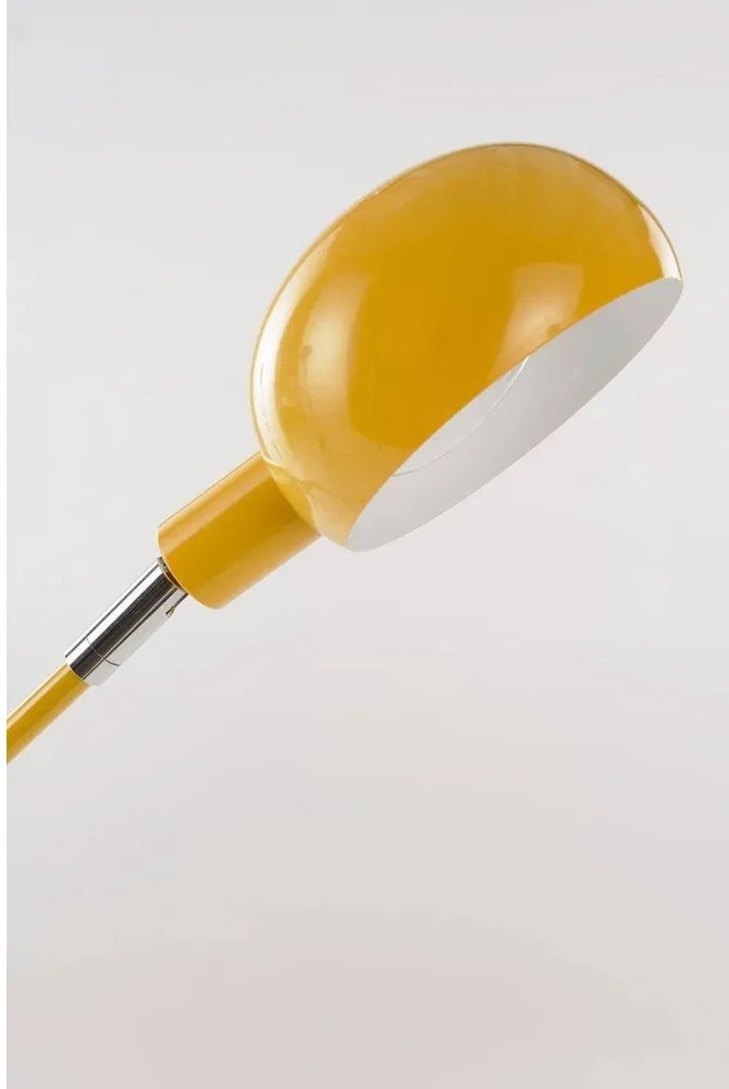 Žlutá kovová stojací lampa s ohybatelnou konstrukcí (výška 146 cm) Lincon – Jotex