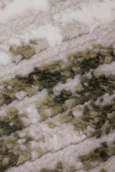 Koberec HOME 384 CREAM / GREEN