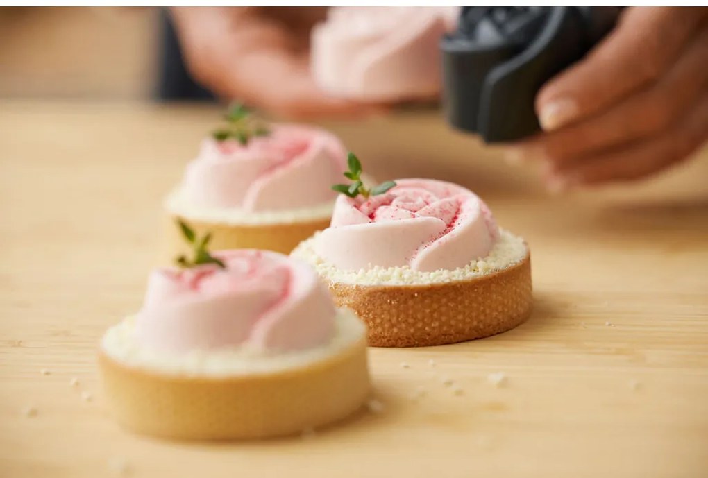 Blomsterbergs Forma na muffiny Růže 6ks