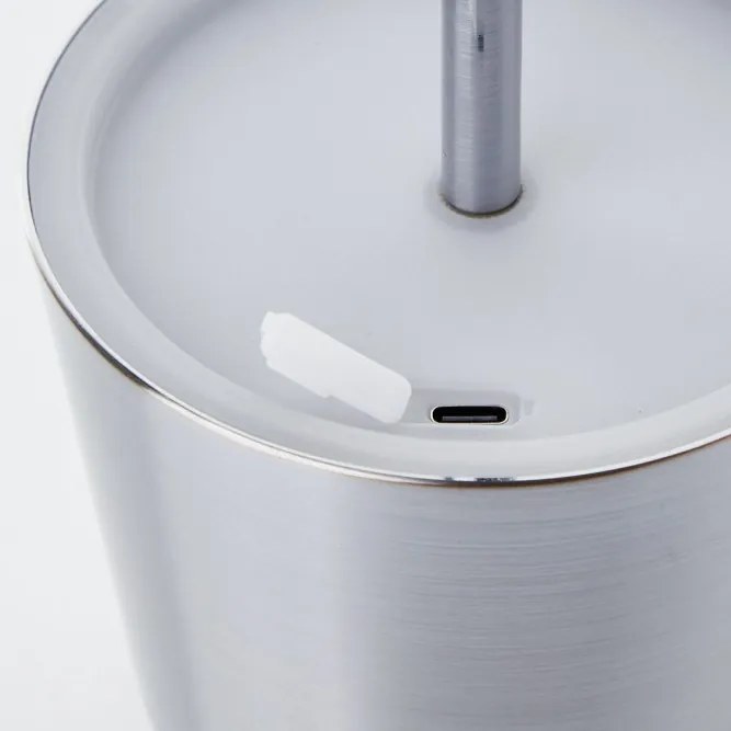 Brilliant G40939/68 Stolní AKU lampa XAANA broušený nikl USB-C , CCT