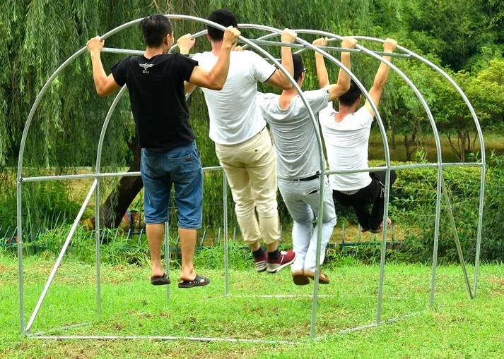 Zahradní fóliovník 2,5x4 m bílý + dárek