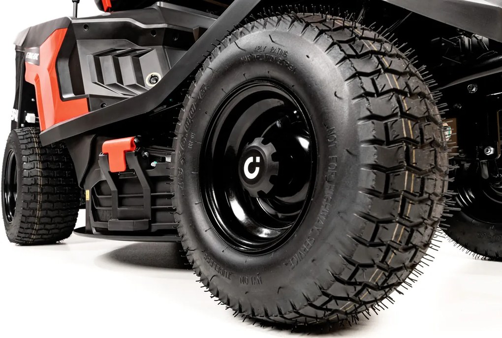 Hahn & Sohn Cedrus Kompaktní zahradní traktor s manuální převodovkou C-TRAC-65MC HP16549