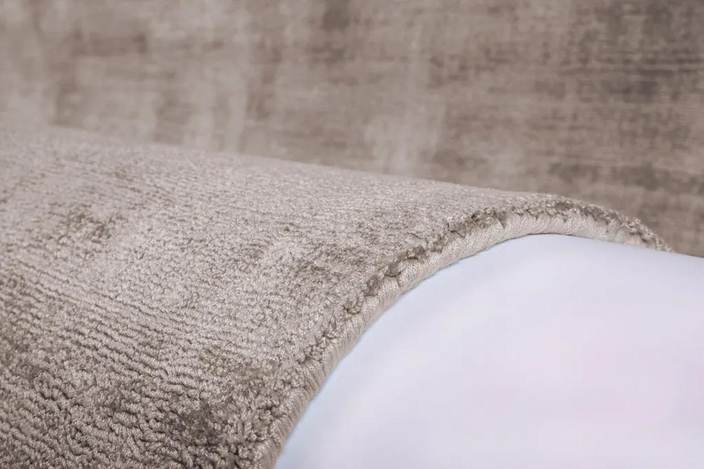 Obsession koberce Ručně tkaný kusový koberec Maori 220 Taupe ROZMĚR: 80x150