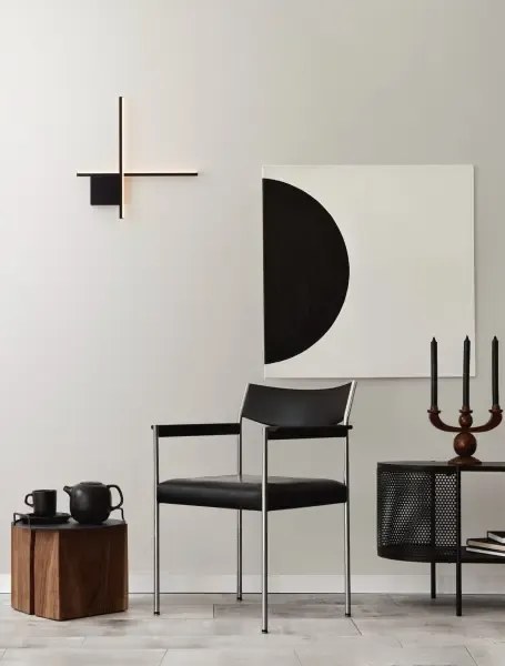 Designové nástěnné svítidlo Cross 50 černá