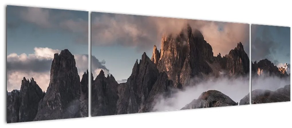 Obraz - Italské dolomity schované v mlze (170x50 cm)