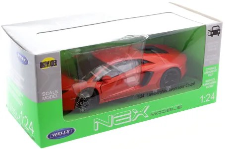 Lamborghini Aventador Coupe 1:24