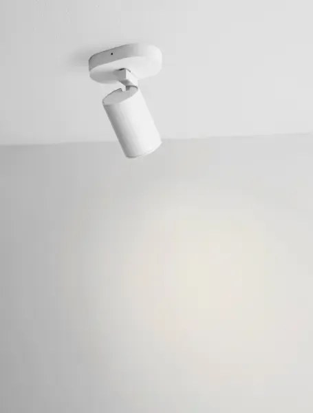 Minimalistické bodové svítidlo Esto Bílá
