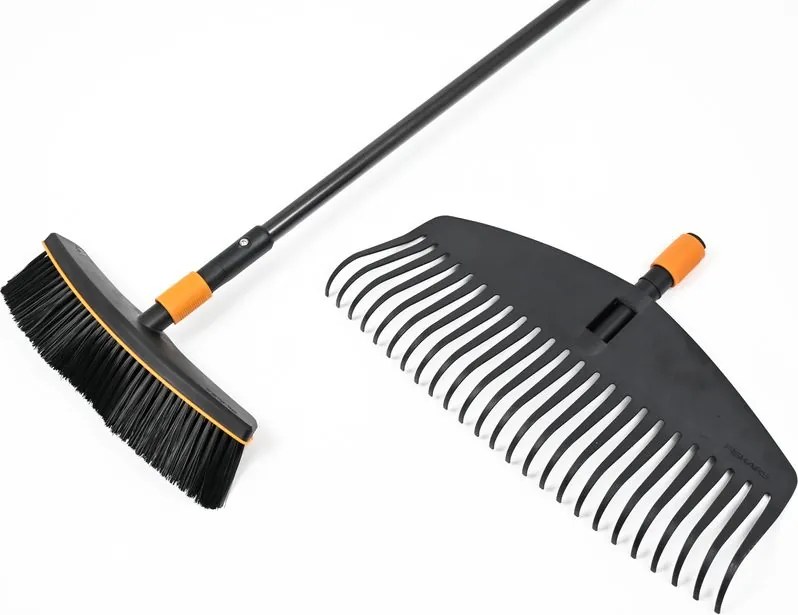 Set hrábě + koště Fiskars QuikFit 1016608