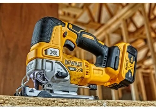 Kombo sada aku nářadí 18V/2x5,0Ah DeWALT DCK2012P2T