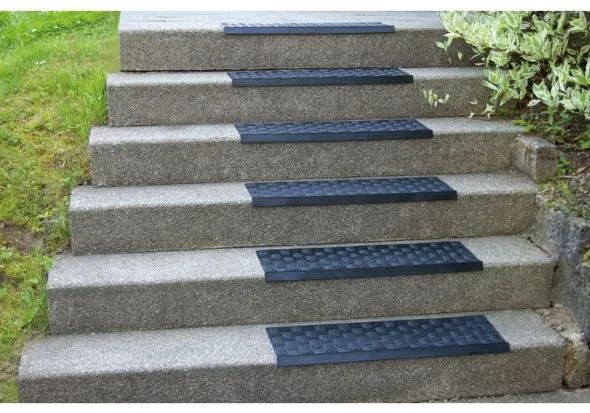 Gumové nášlapy na schody, 750 x 250 mm, 1 ks, černá