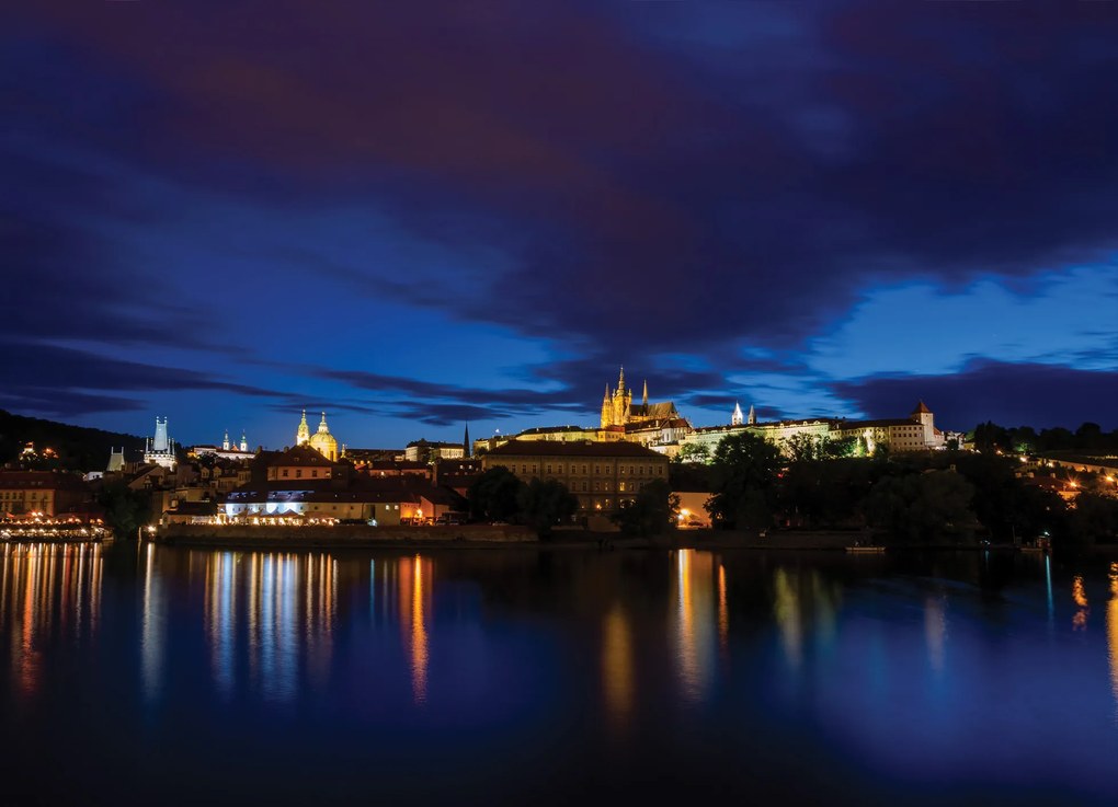 Malvis ® Tapeta noční Pražský hrad Vel. (šířka x výška): 288 x 200 cm