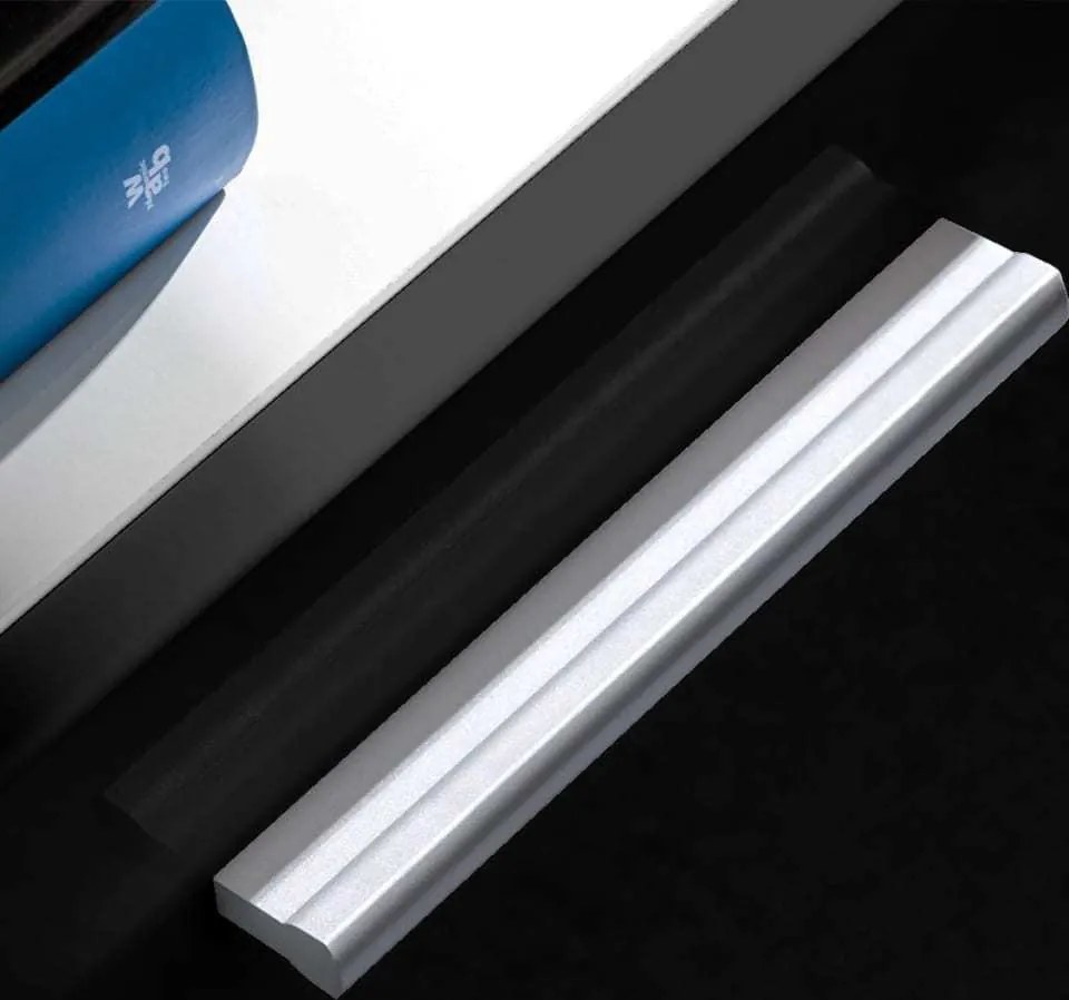 vidaXL 5dílná obývací stěna s LED osvětlením s vysokým leskem [246027] Barva: Černá