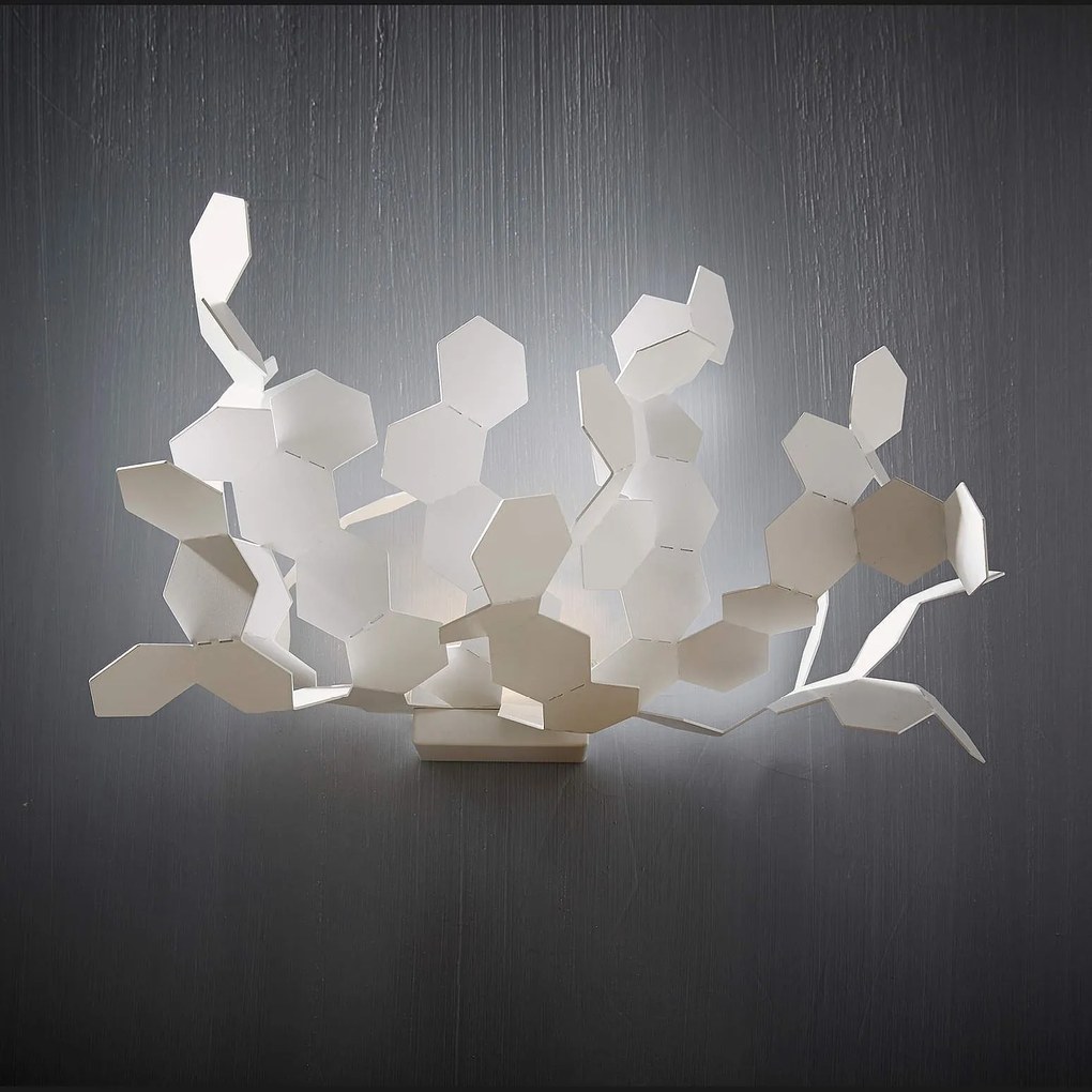 Zava Andromeda, bílé nástěnné designové svítidlo, 1x8W LED 3000K, šířka 50cm