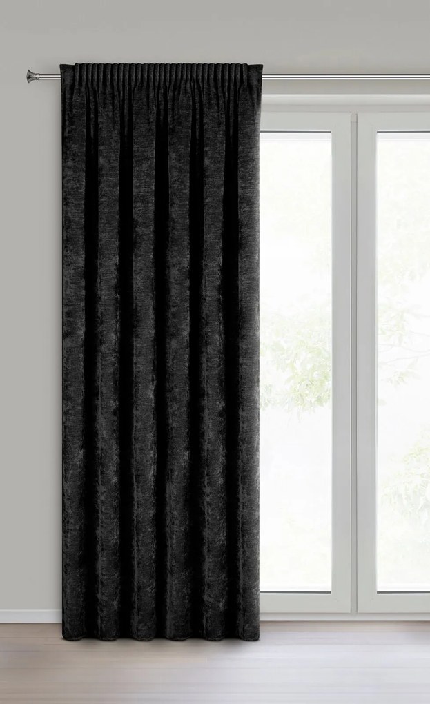 ZATEMŇOVACÍ ZÁVĚS NA PÁSCE NESKA 140X270 CM ČERNÝ