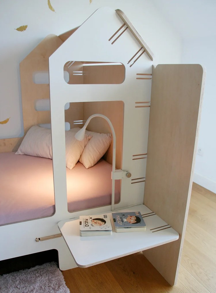 Myminihome Dětská domečková postel se skluzavkou a lampičkou Zvolte barvu: Bílá - Nelakovaná, Zvolte rozměr: 90x180 cm, Zvolte stranu: Vlevo