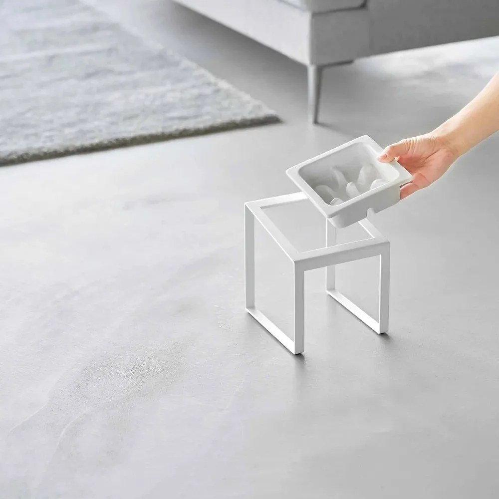 Keramická miska s podstavcem pro domácího mazlíčka Nooks – YAMAZAKI
