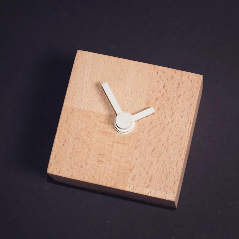 Stolní hodiny Simple block S, bukové dřevo, bílé ručičky