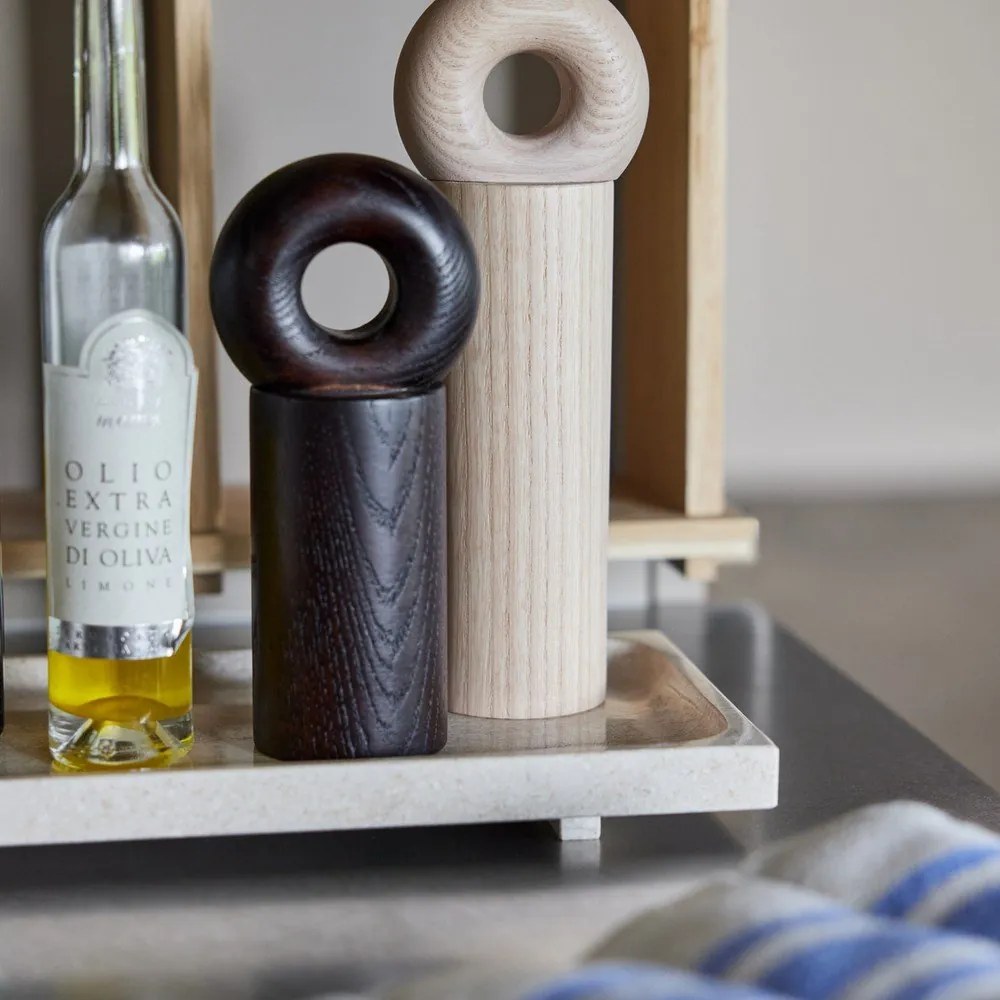Dřevěný mlýnek na pepř a sůl v přírodní barvě Hoop – OYOY Living Design