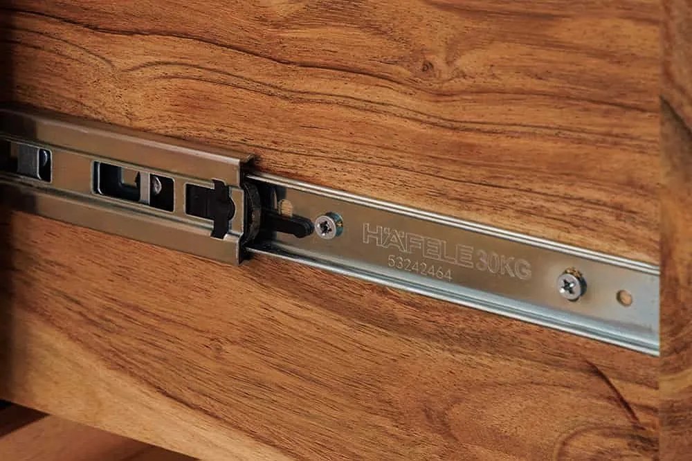 Designový závěsný TV stolek Callison 160 cm akácie / vzor kámen