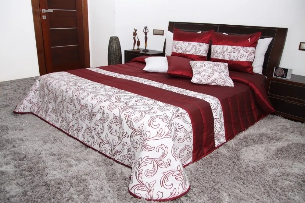 Luxusní přehoz na postel vínově červené barvy Šířka: 240 cm | Délka: 240 cm