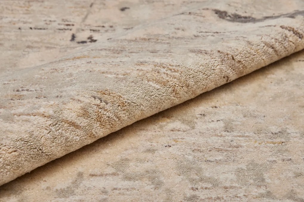 Diamond Carpets India, Ručně vázaný kusový koberec Relic DESP HK21, 240x300, béžová, ložnice