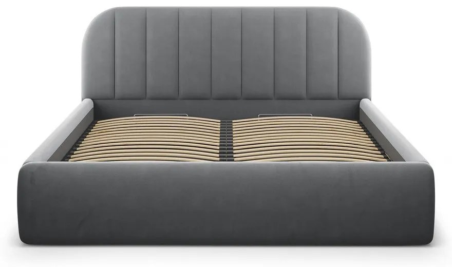 Šedá čalouněná dvoulůžková postel s úložným prostorem s roštem 200x200 cm Juno – Windsor &amp; Co Sofas