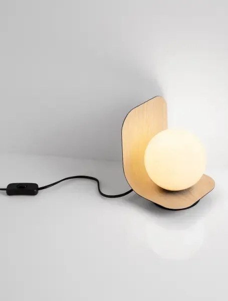 LED dřevěno-černá stolní lampa Kamen