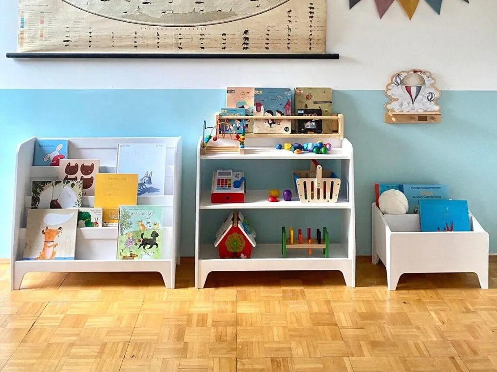 Wamm Cosy Room Montessori knihovna do dětského pokoje s počítadlem Zvolte barvu: Transparentní lak