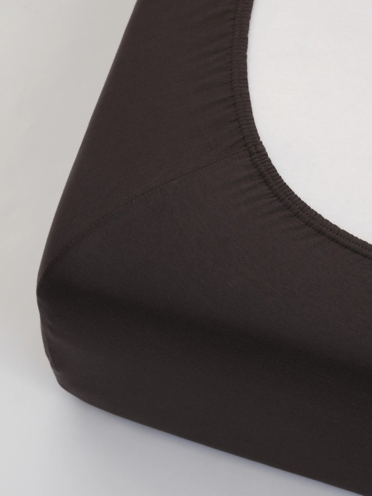 MK Lůžkoviny Jersey prostěradlo s elastanem 200 × 200 cm – tmavě hnedé