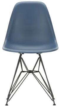 Eames Plastic Chair DSR černě lakovaná mořská modrá černé na tvrdou podlahu Vitra
