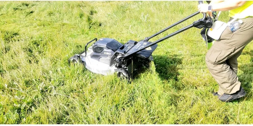 EGO AKU PRO-X sekačka s pojezdem LMX5300E-SP