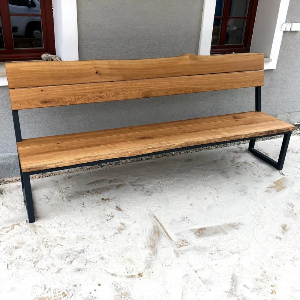 KULHÁNEK Zahradní lavice s opěradlem a kovovými nohami Délka: 150 cm, Odstín nátěru: lazura - palisandr, Odstín podnože: černá - RAL 9005
