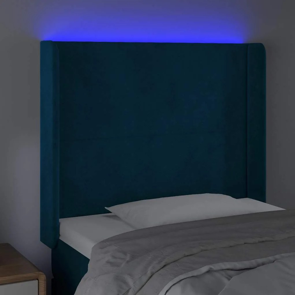Čelo postele s LED tmavě modré 83 x 16 x 118/128 cm samet 3123802