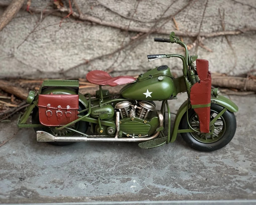 Plechový model Harley-Davidson WLA – vojenská motorka