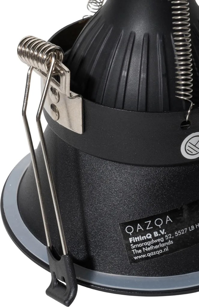 Sada 6 moderních vestavných bodových svítidel černých se zlatou GU10 70mm IP44 - Dept