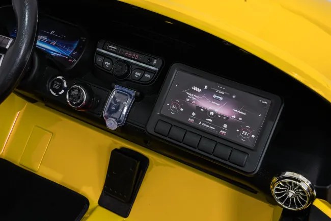 Elektrické autíčko Mercedes Benz GT63 AMG žluté