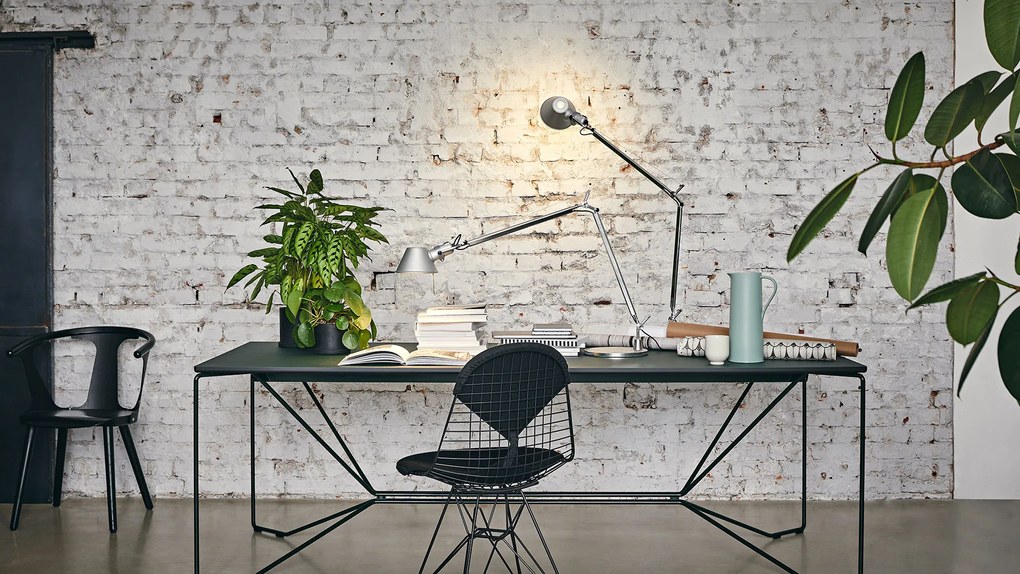 Artemide A0151W00+A003900 Tolomeo Midi Tavolo LED, designová stolní lampa, 9W LED 2700K, hliník, 100cm