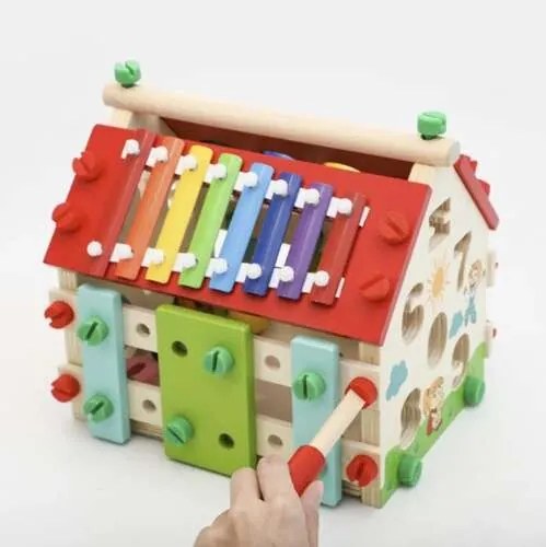 Montessori multifunkční dřevěný domeček Kruzzel 22564